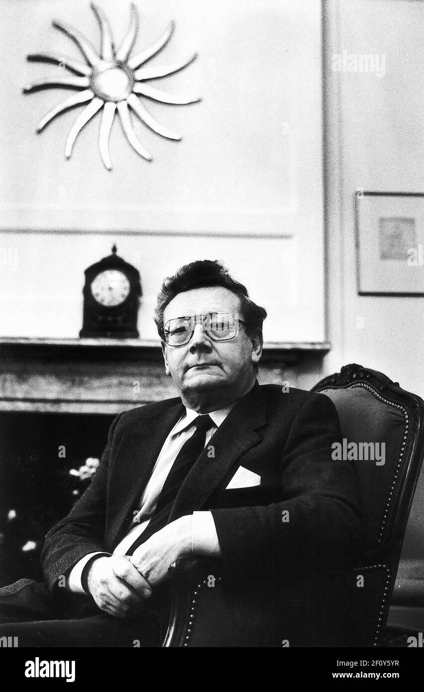 Kenneth Minton DBase Stock Photo - Alamy