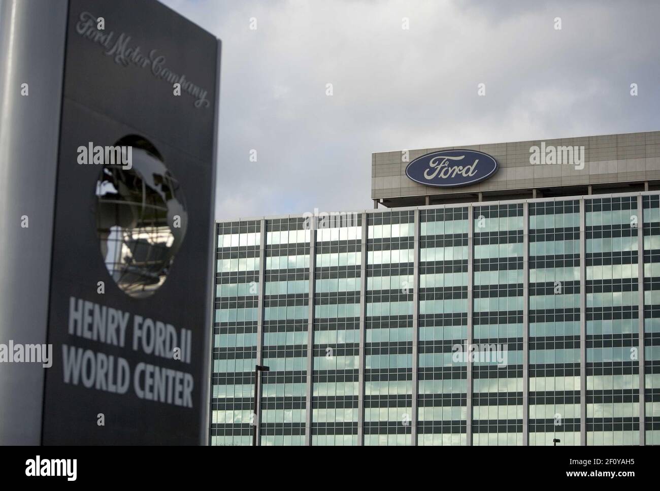 13 November 2008 - Dearborn, Michigan - Ford Motor Company World ...