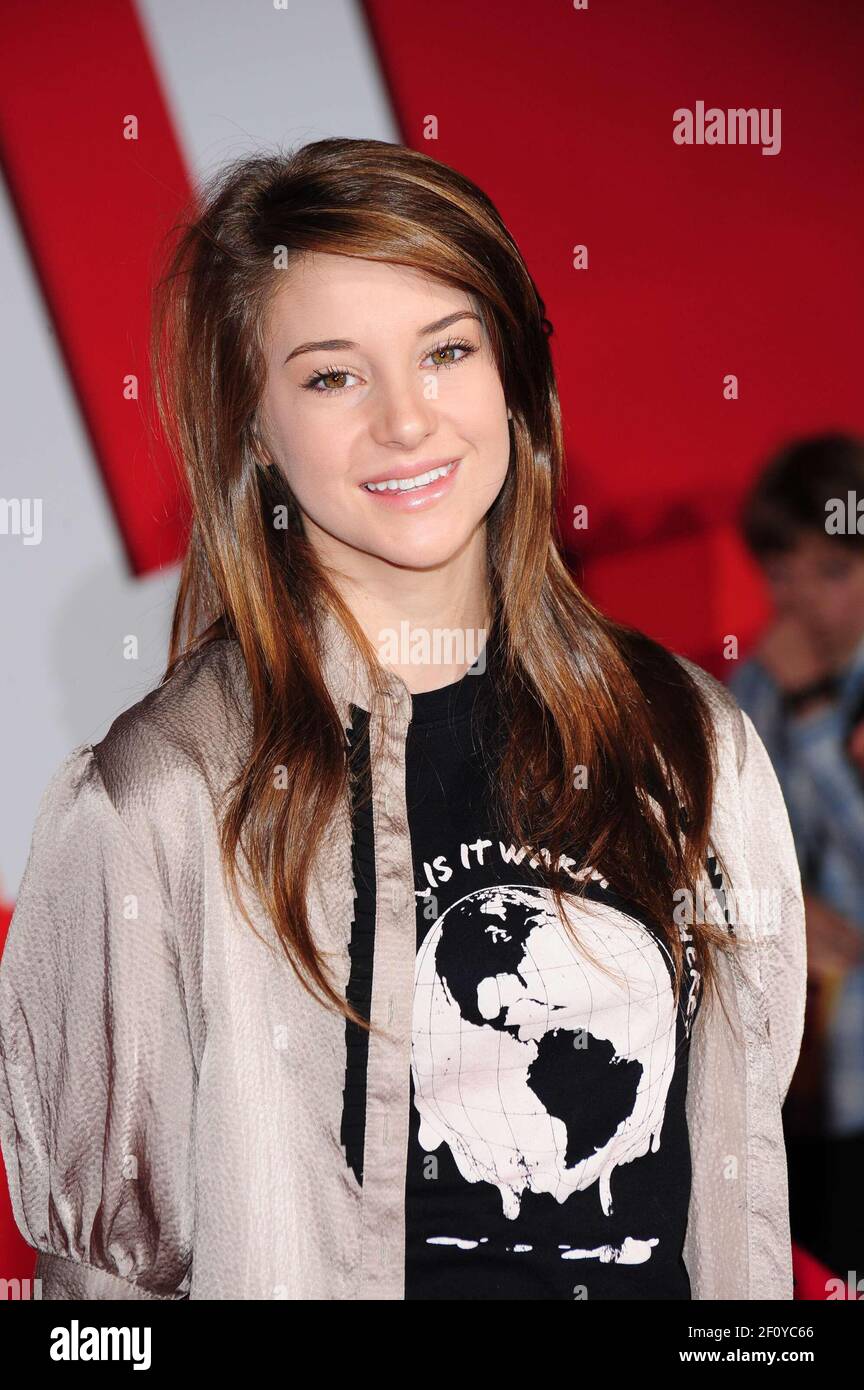 Shailene Woodley Premiere Of Walt Disney Animation Studios Bolt