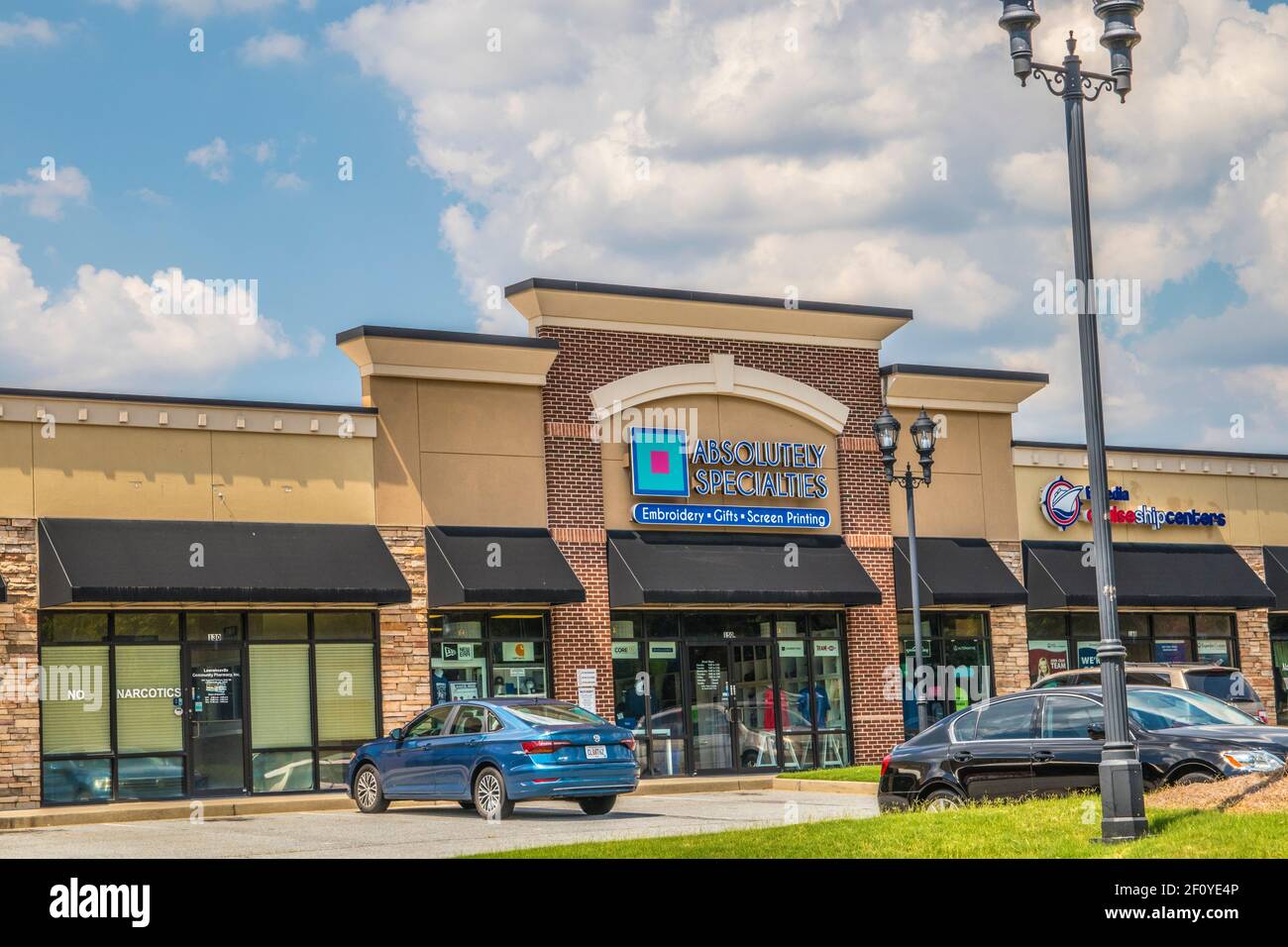 Snellville, Ga / USA - 07 20 20: View of a plaza with blue sky and ...