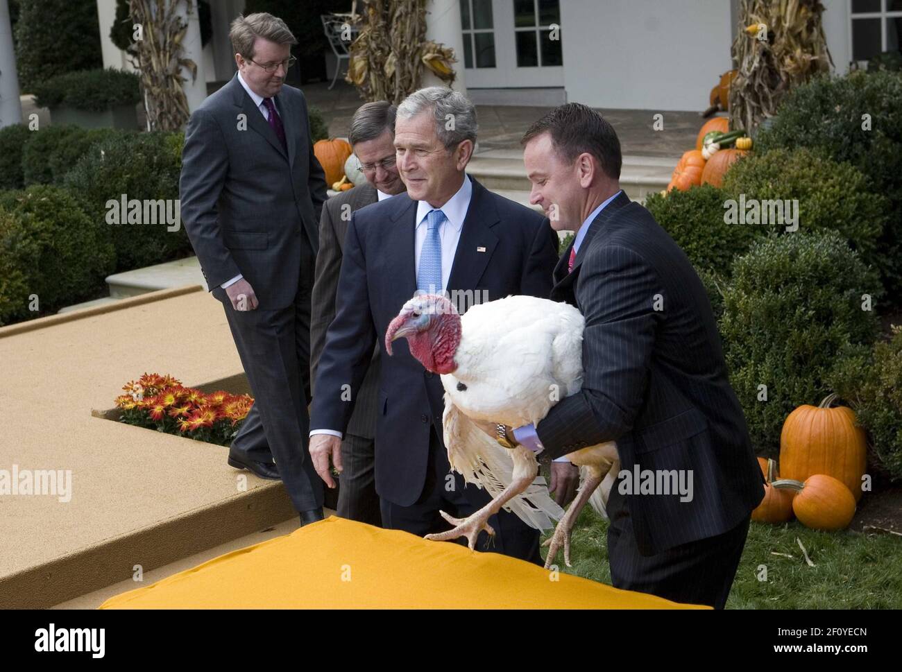 26 November 2008 - Washington, D.C. - President George W. Bush pardons ...