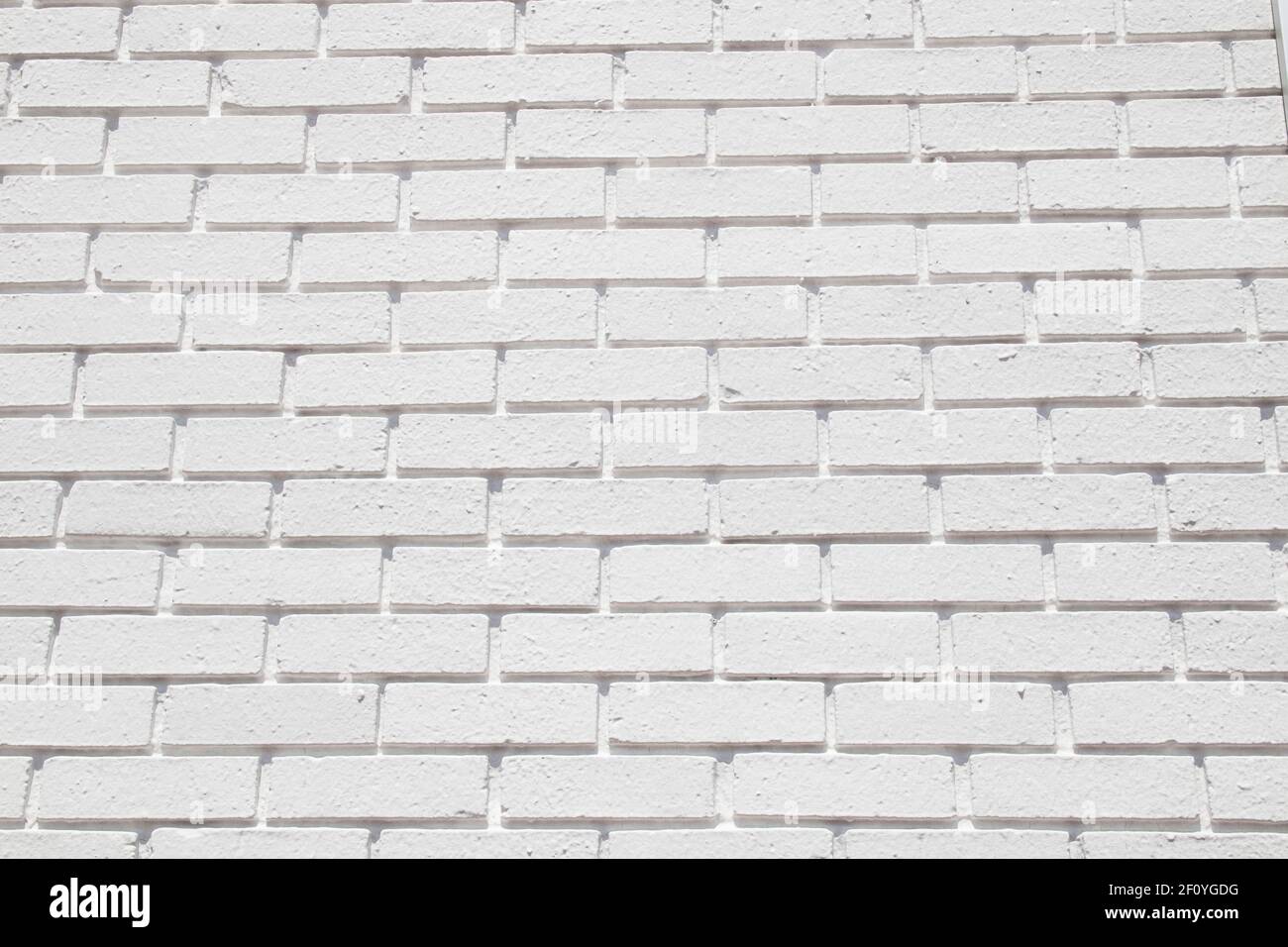 White brick wall background pattern Stock Photo - Alamy