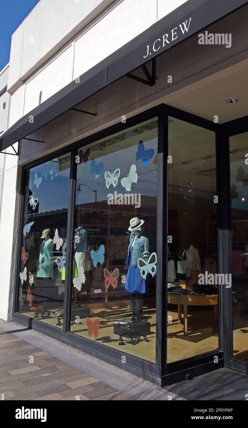 J crew store hi-res stock photography and images - Alamy