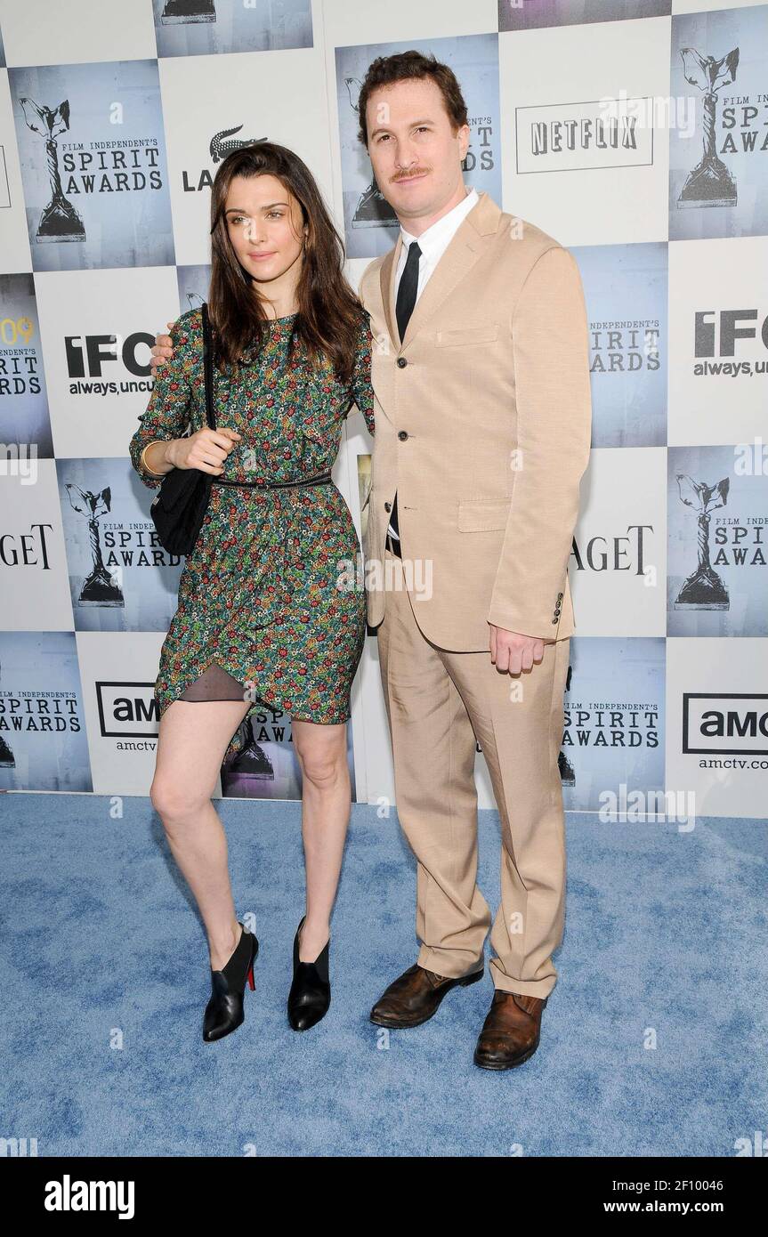 Director Darren Aronofsky and his wife Rachel Weisz. 21 February 2009 ...