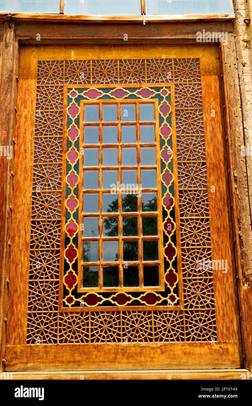 In iran the old architecture window Stock Photo - Alamy