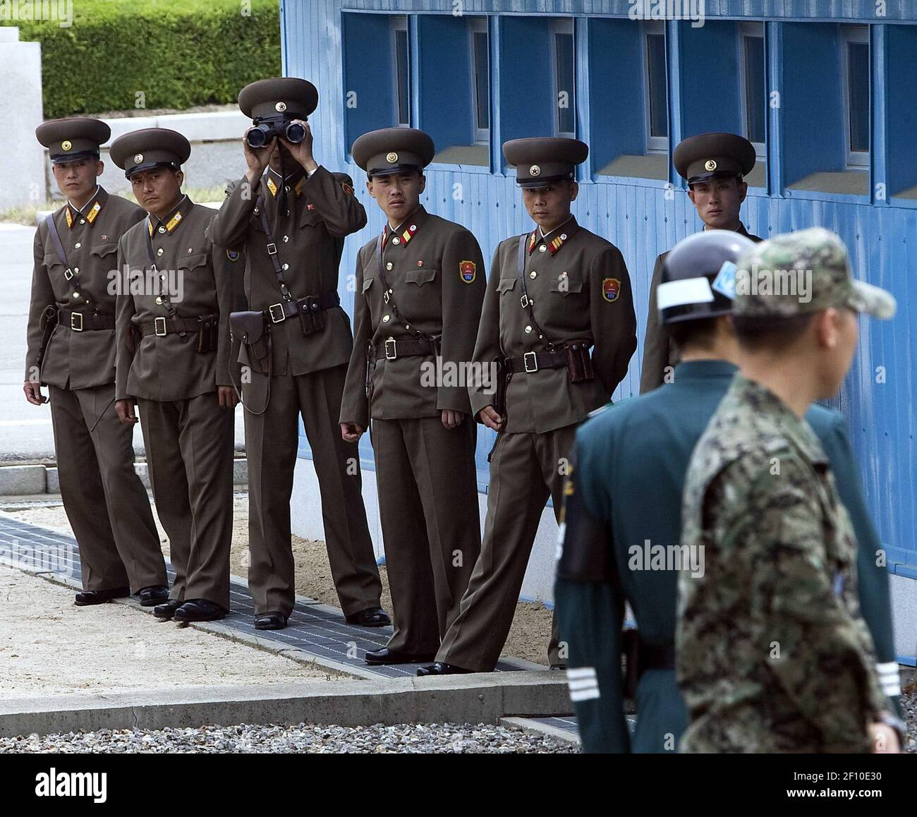 10 May 2009 - Seoul, South Korea : North Korean soldiers look at the ...
