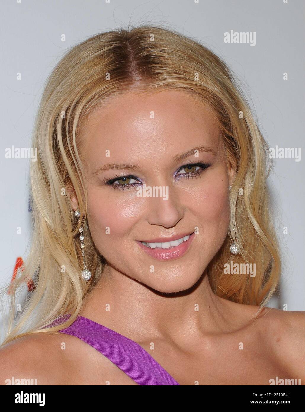 Jewel. 9 May, 2009, Beverly Hills, CA. 3rd Annual "Noche de Ninos" Gala ...