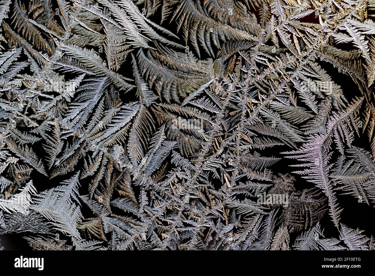 Crystals growing in a crystal hi-res stock photography and images - Alamy