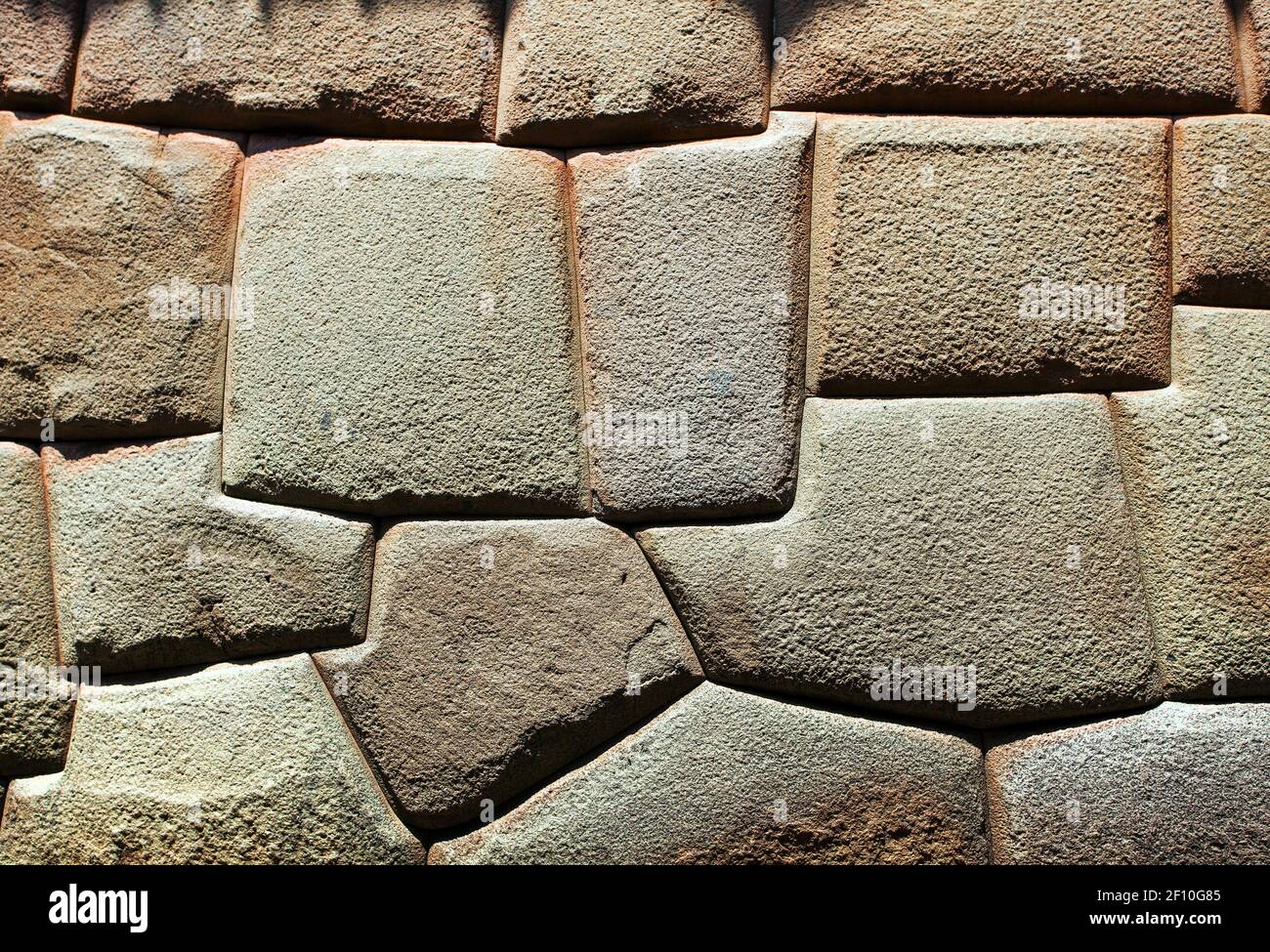 Peru stone construction hi-res stock photography and images - Alamy