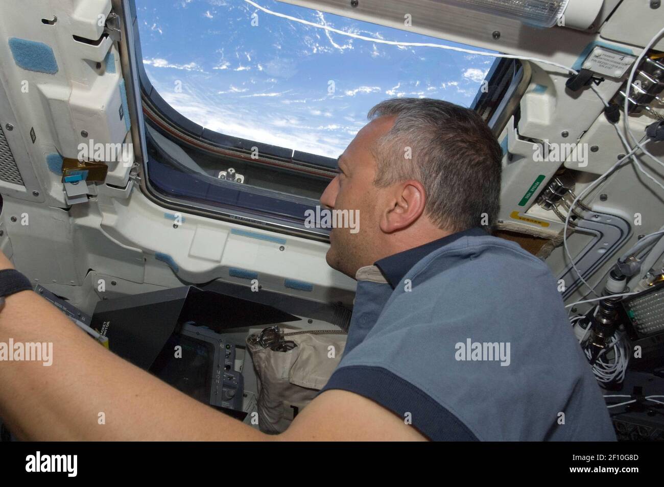 13 May 2009 - Astronaut Mike Massimino, STS-125 mission specialist ...