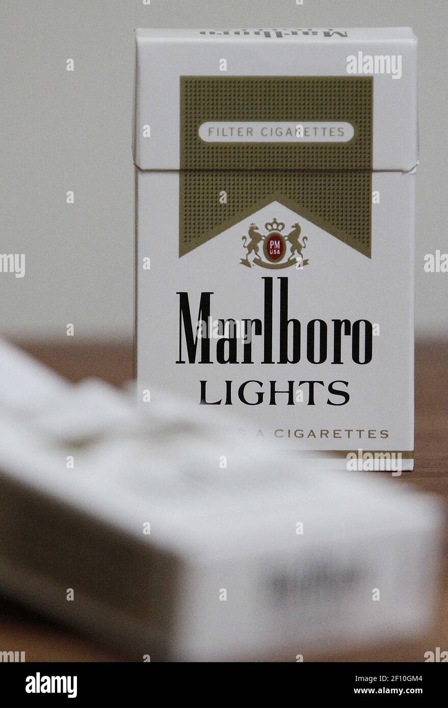 Marlboro Light Logo