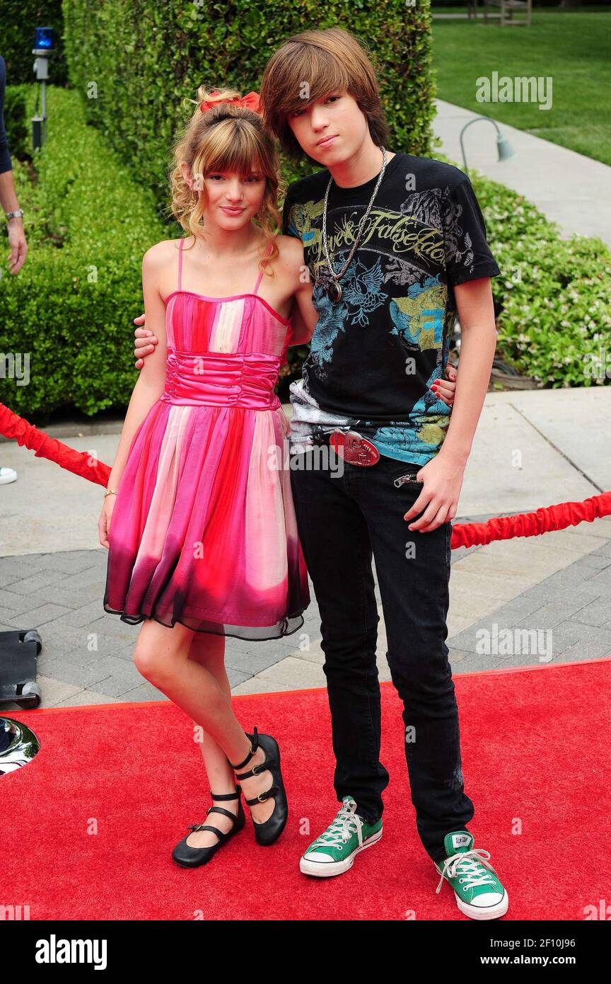 Bella Thorne Remy