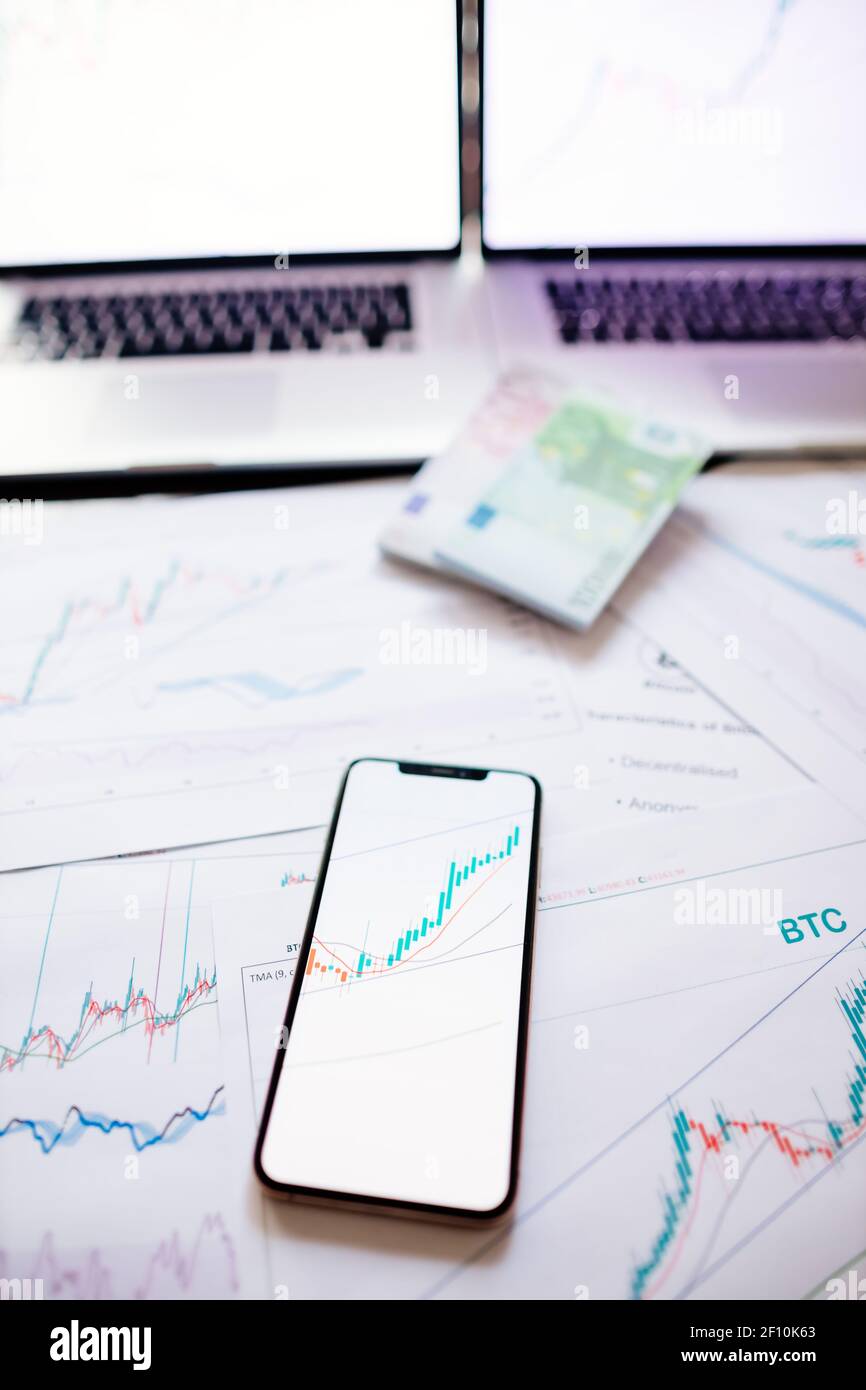 stock trader data price trend graph Stock Photo - Alamy