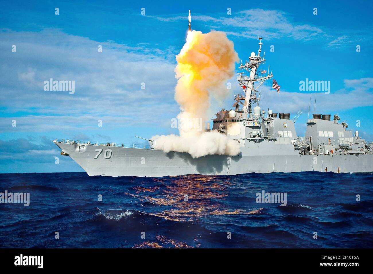 30 July 2009 - Pacific Ocean - During exercise Stellar Avenger, the ...