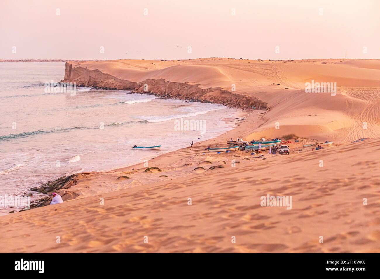 Arabian sea of oman hi-res stock photography and images - Alamy
