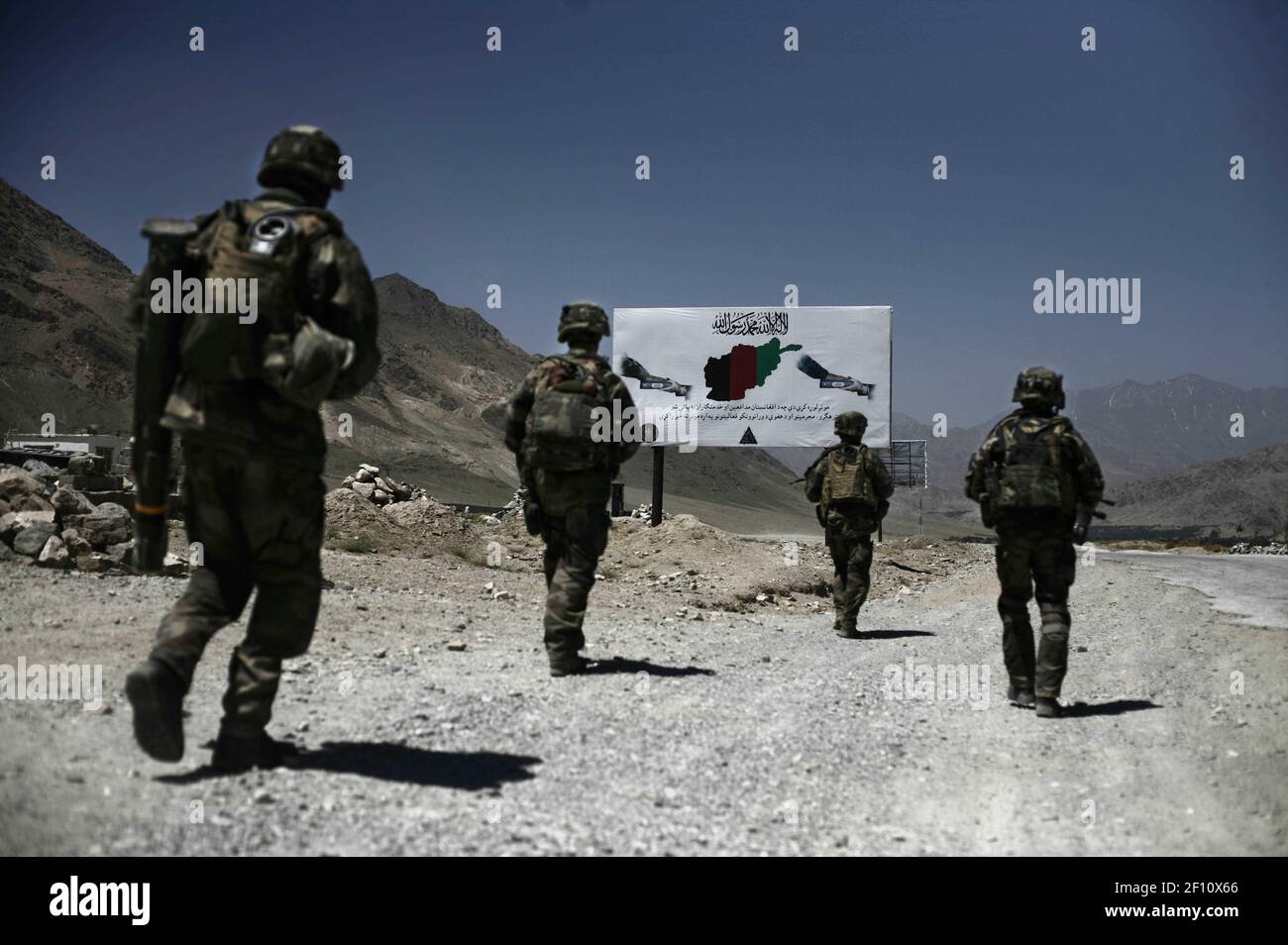 10 August 2009 - Tagab, Afghanistan - Patrol of the french Army, 3rd ...