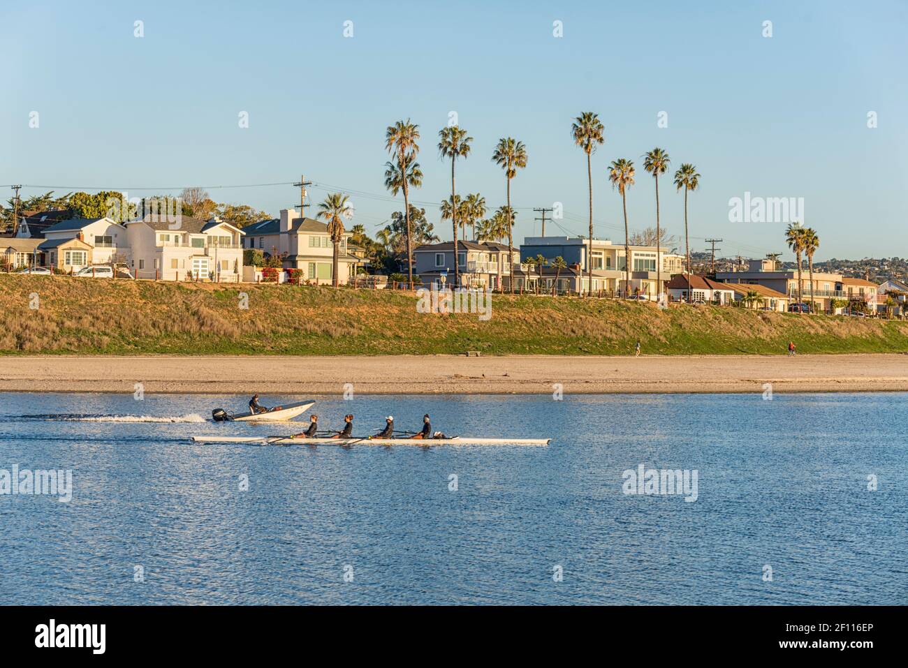Rowing people hi-res stock photography and images - Alamy