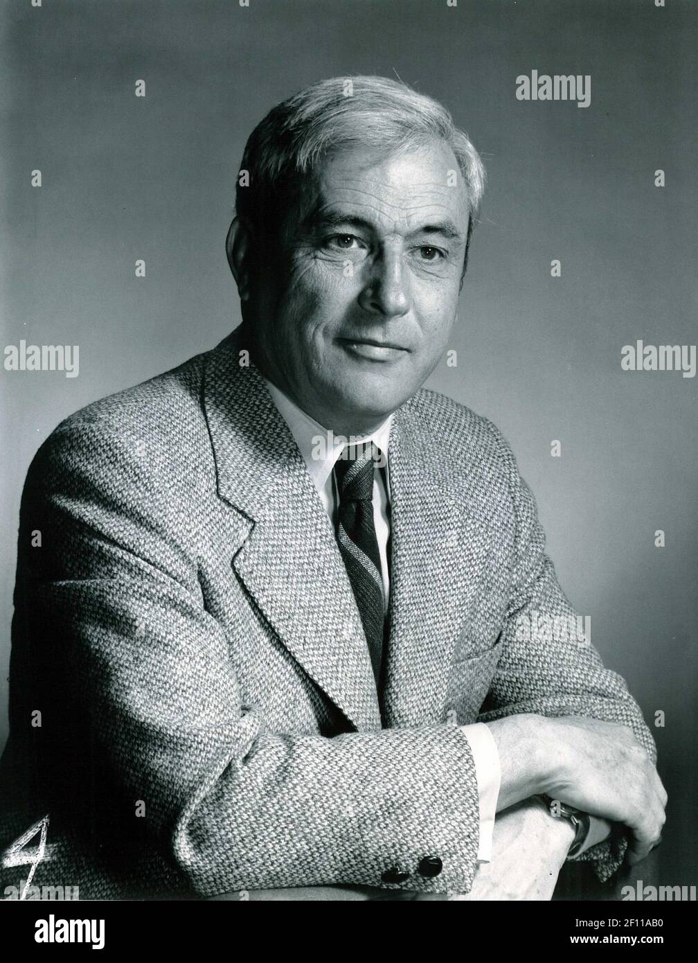 Photo labs hi-res stock photography and images - Alamy