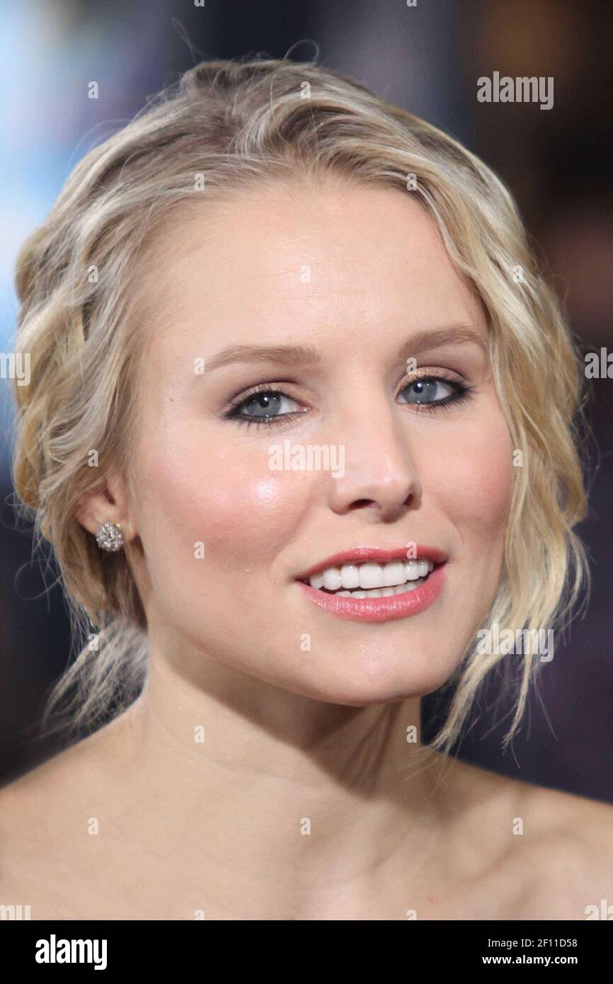 19 October 2009- Hollywood, California- Actress Kristen Bell arrives at ...