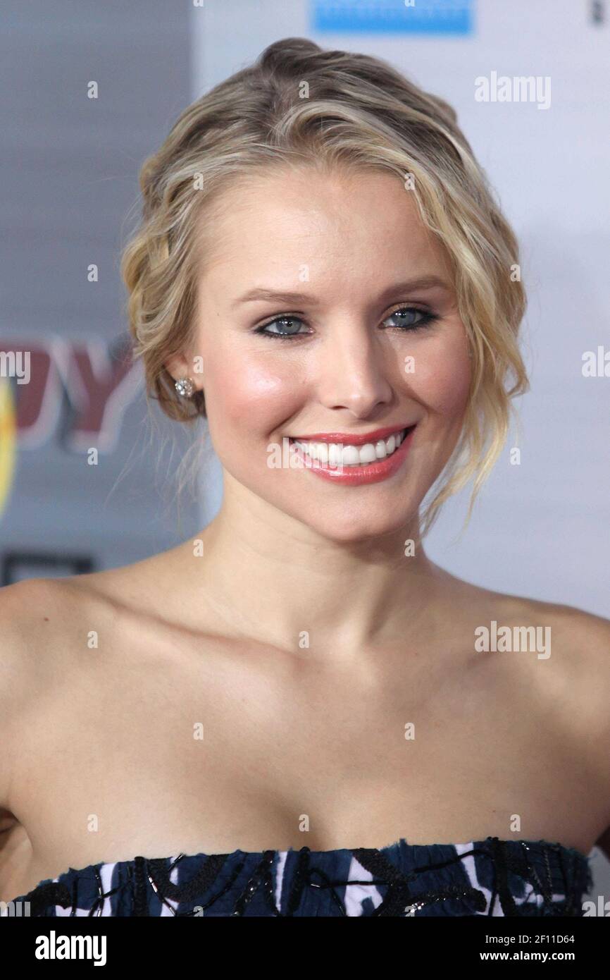 19 October 2009- Hollywood, California- Actress Kristen Bell arrives at ...