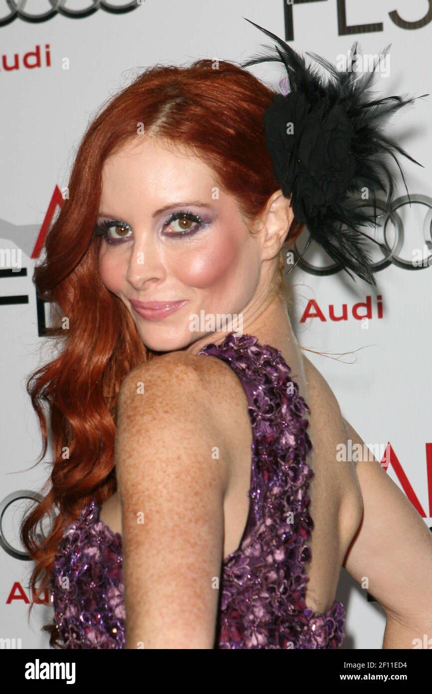 02 November 2009- Hollywood, California- Actress Pheobe Price arrives ...