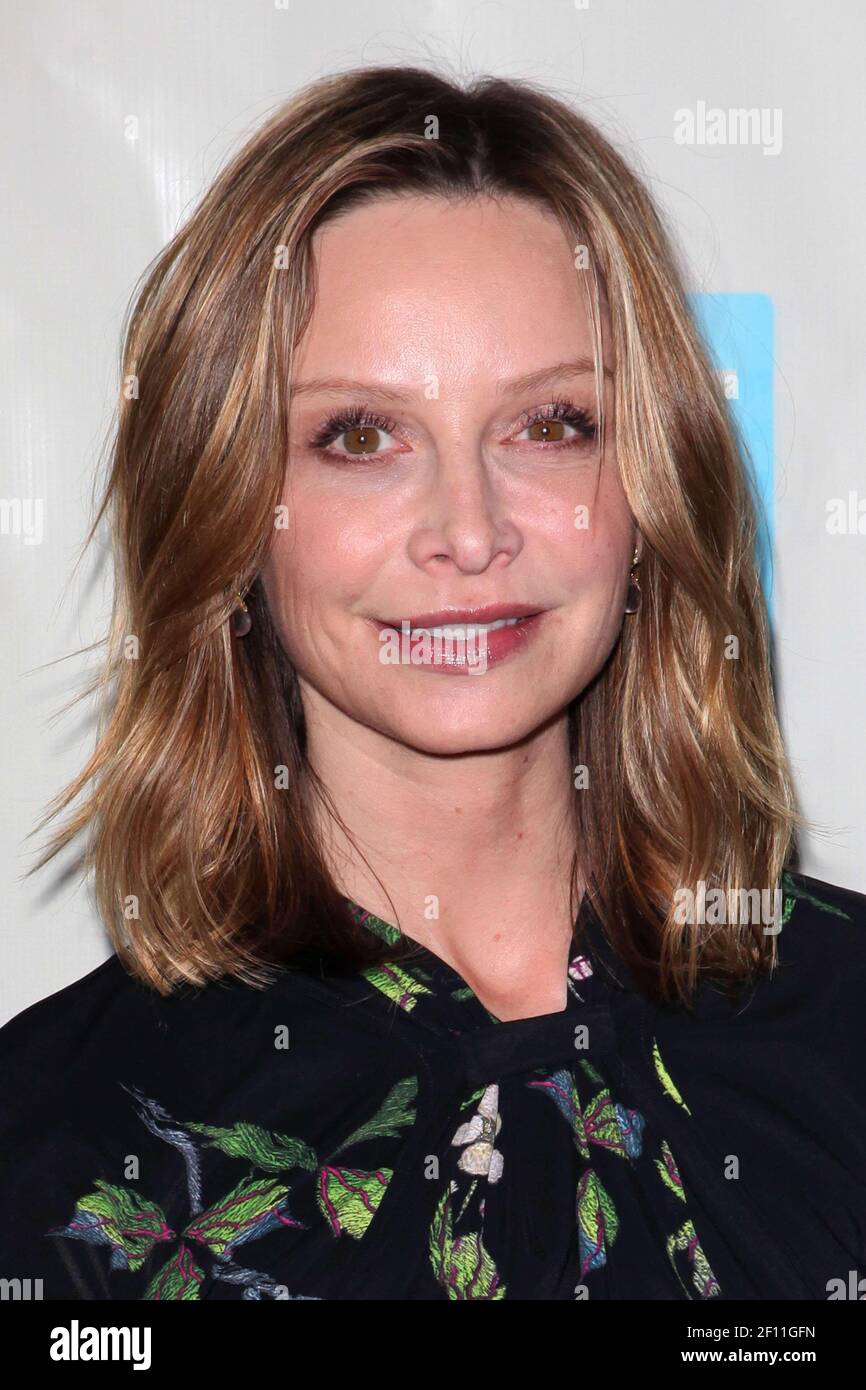 05 November 2009- Beverly Hills, California- Actress Calista Flockhart ...
