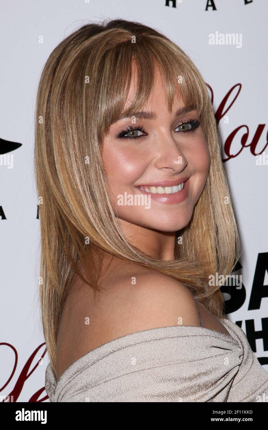 15 November 2009- Hollywood, California- Actress Hayden Panettiere ...