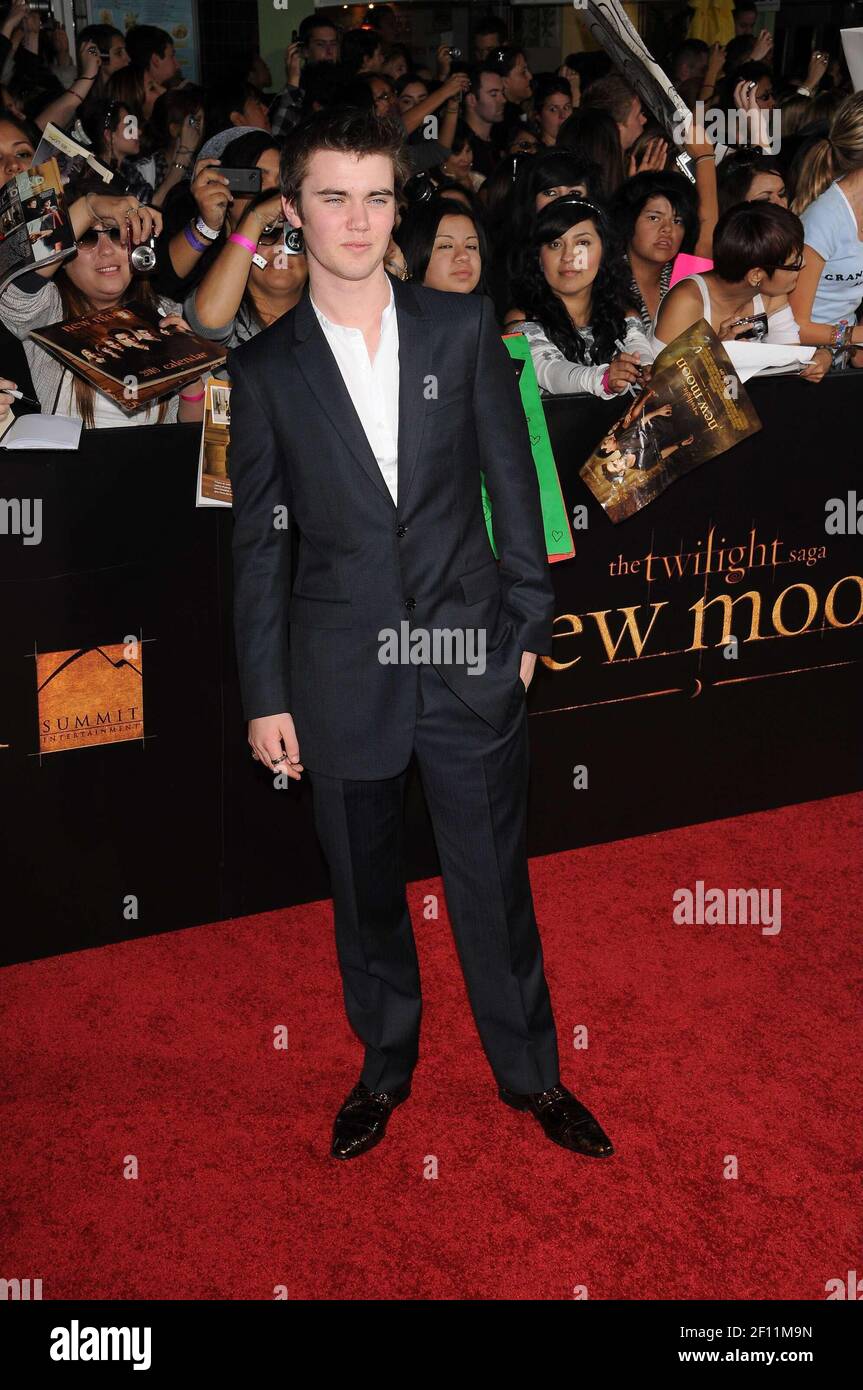 Cameron Bright Twilight