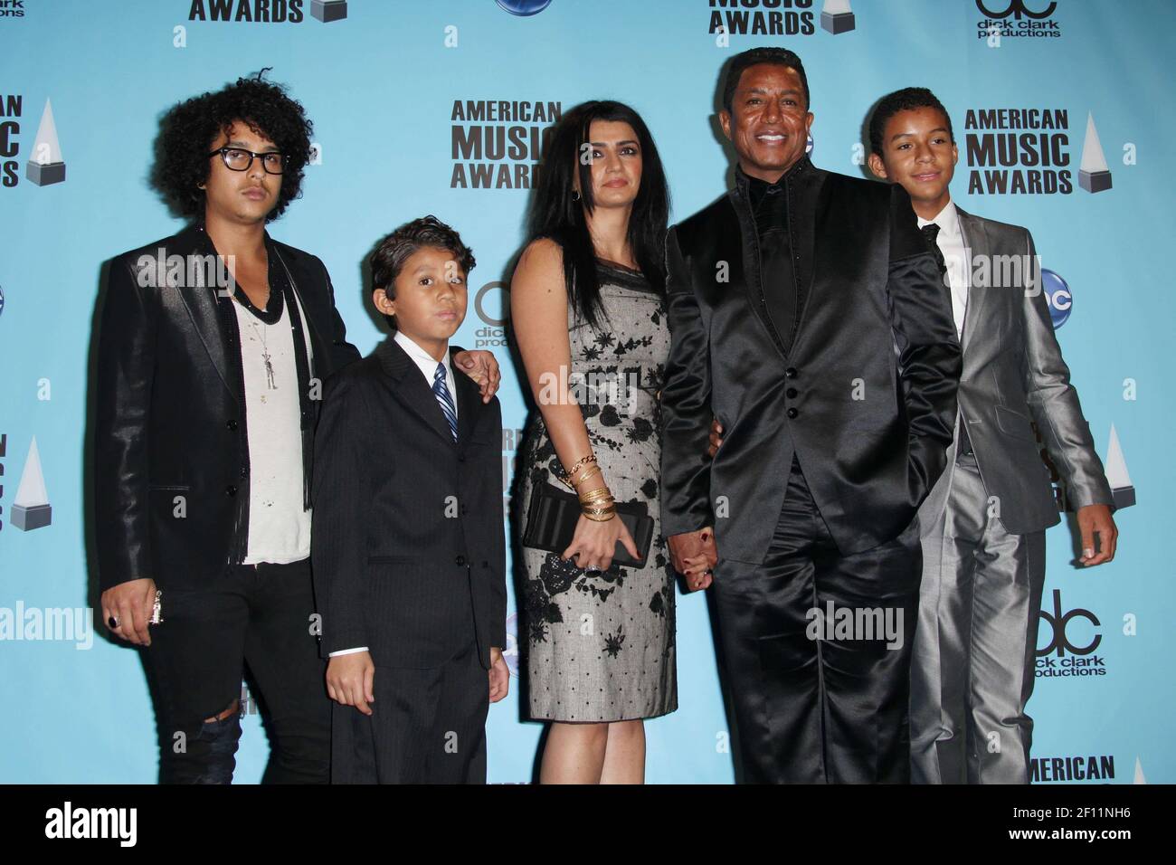 22 November 2009- Los Angeles California- Jermaine Jackson and family ...
