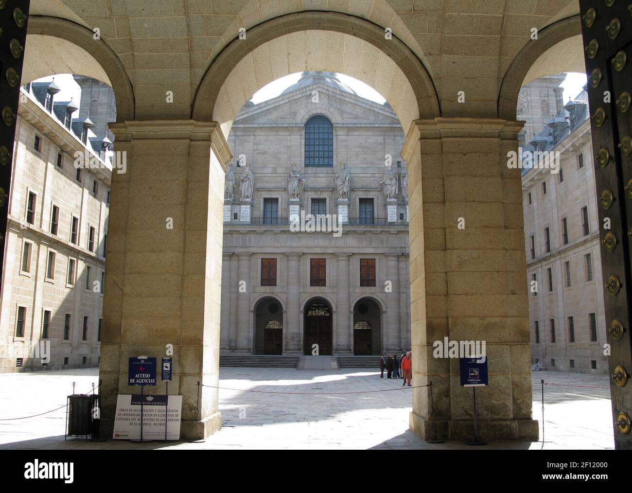 General view of the Real Monasterio of the San Lorenzo de el Escorial ...