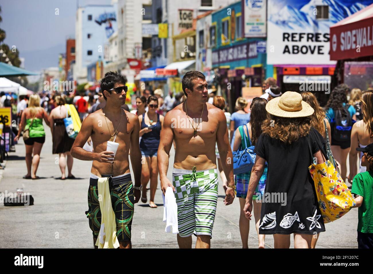Venice Beach, California - Daily life in Venice Beach near Los Angeles ...