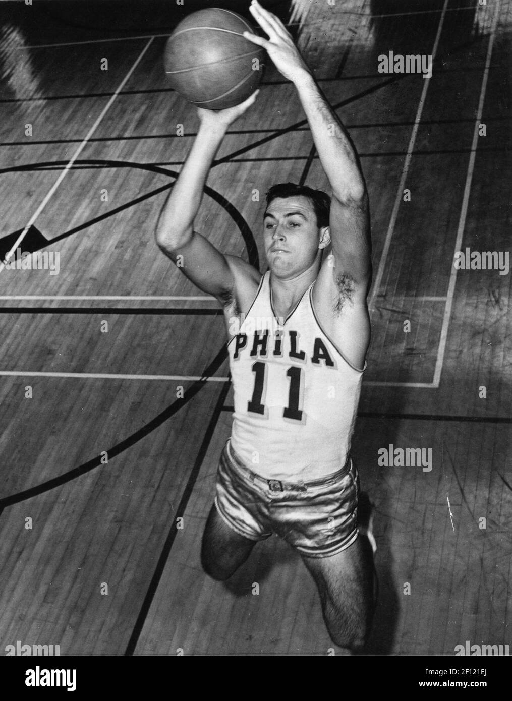 Paul Arizin played for the Philadelphia Warriors in the 1950s and 1960s ...