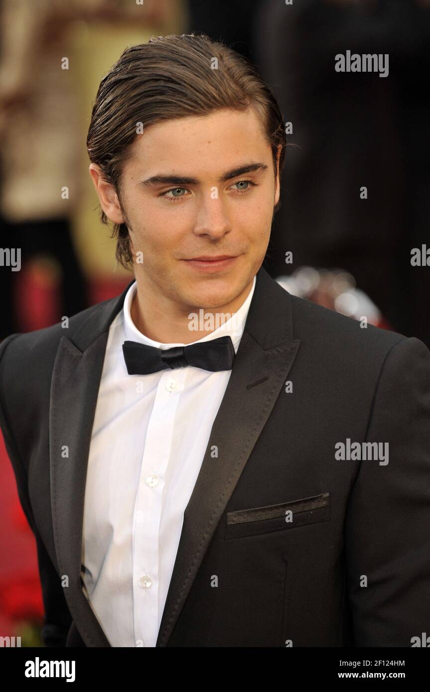 Zac Efron arrives at the 81st annual Academy Awards in Hollywood ...