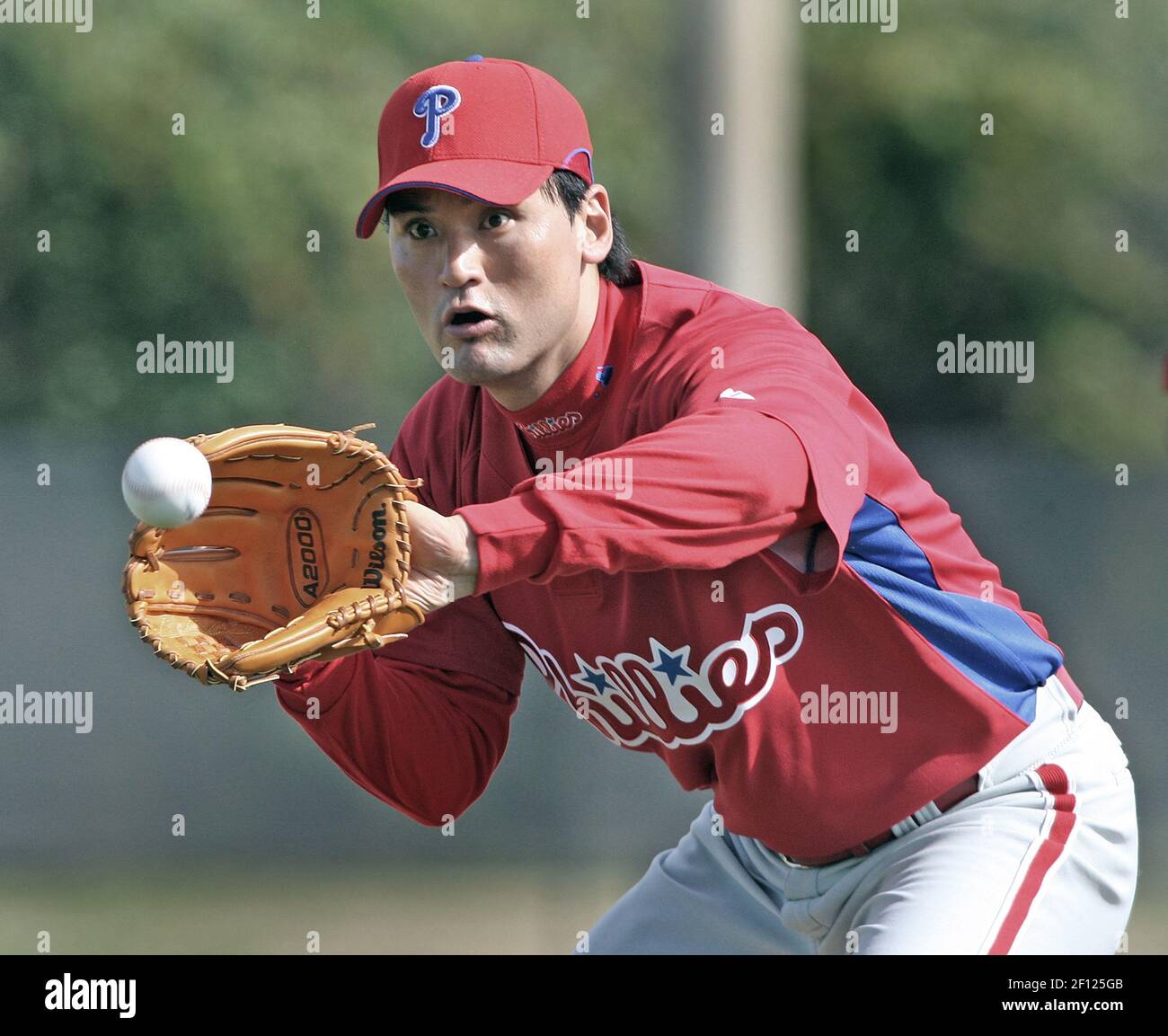 Philadelphia Phillies pitcher Chan-Ho Park runs drills at spring ...