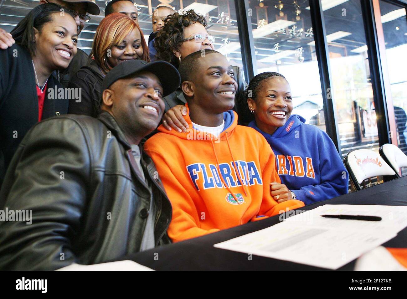 Andre Debose poses with his father, Morrell, and his mother, Blondenia ...