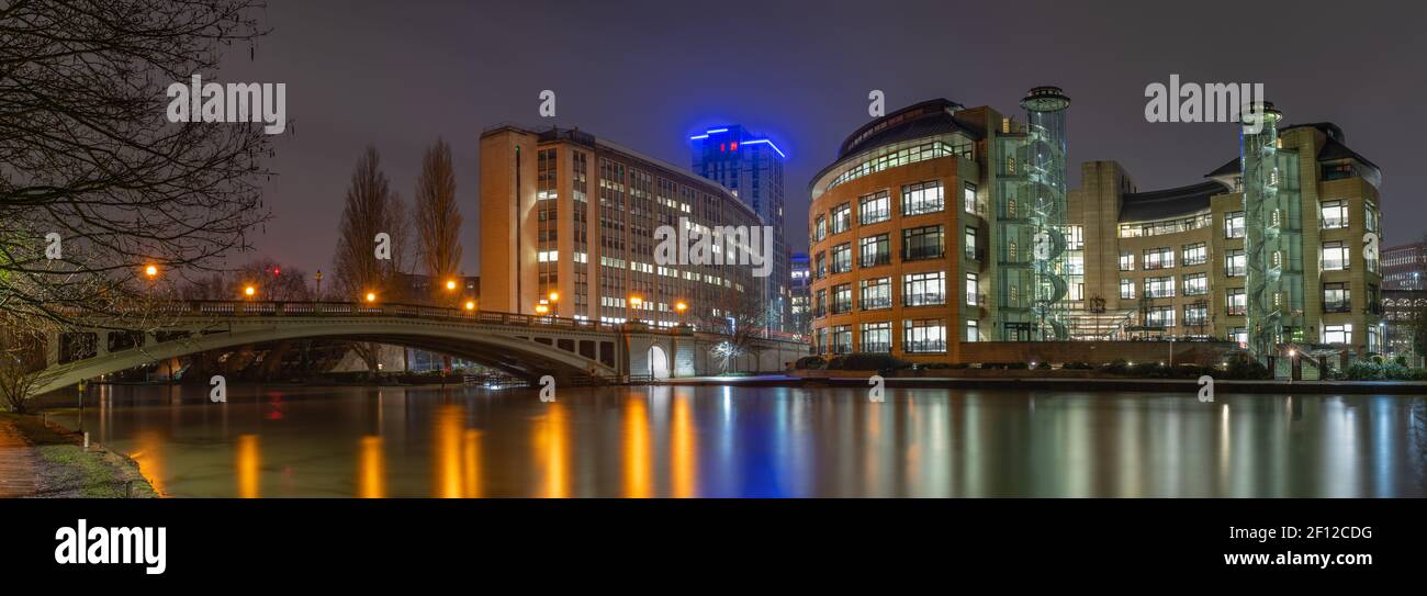 Reading, Reading Bridge over the River Thames , Reading Berkshire ...