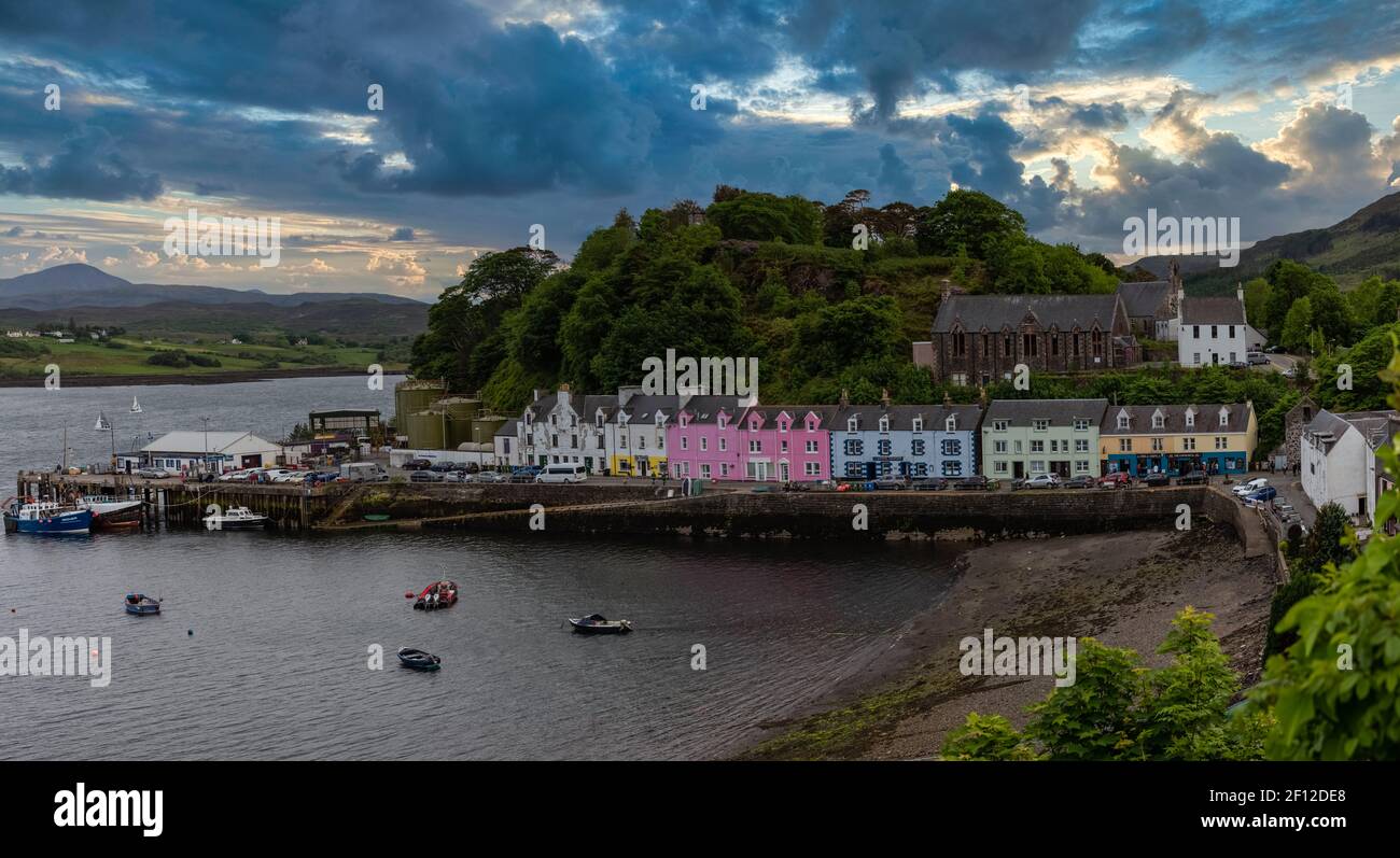 Colourful Houses at the old Harbor of Portree, Isle of Skye, Scotland ...