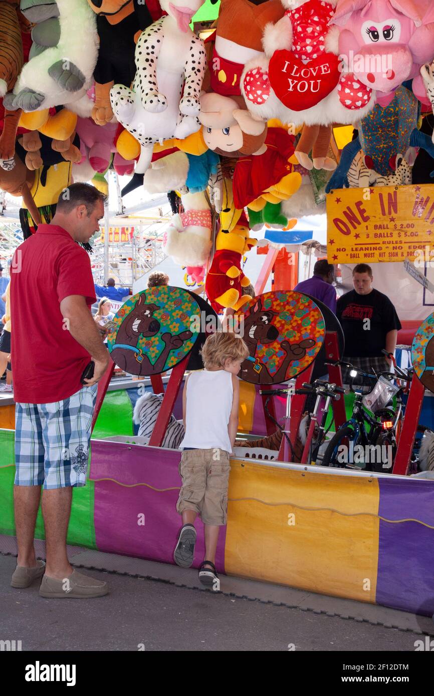 Iowa state fair rides hi-res stock photography and images - Alamy