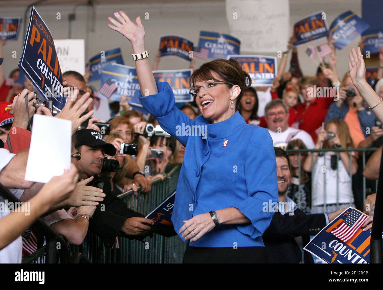 Republican vice president nominee Gov. Sarah Palin waves to supporters ...