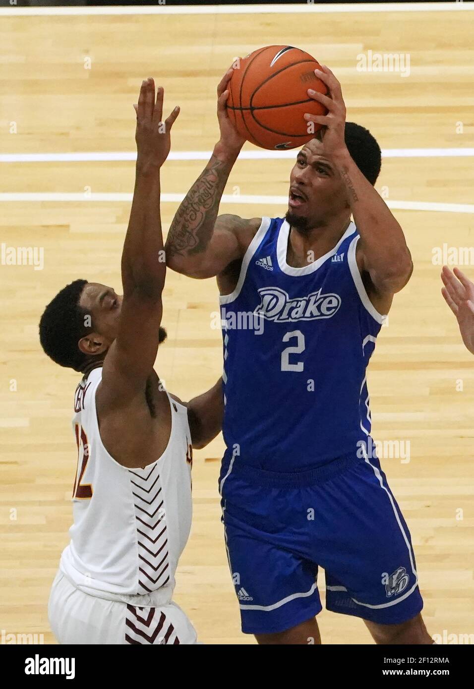 65 división hi-res stock photography and images - Alamy