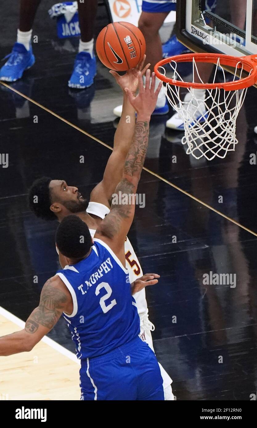 Ncaa mens division i basketball championship hi-res stock photography ...