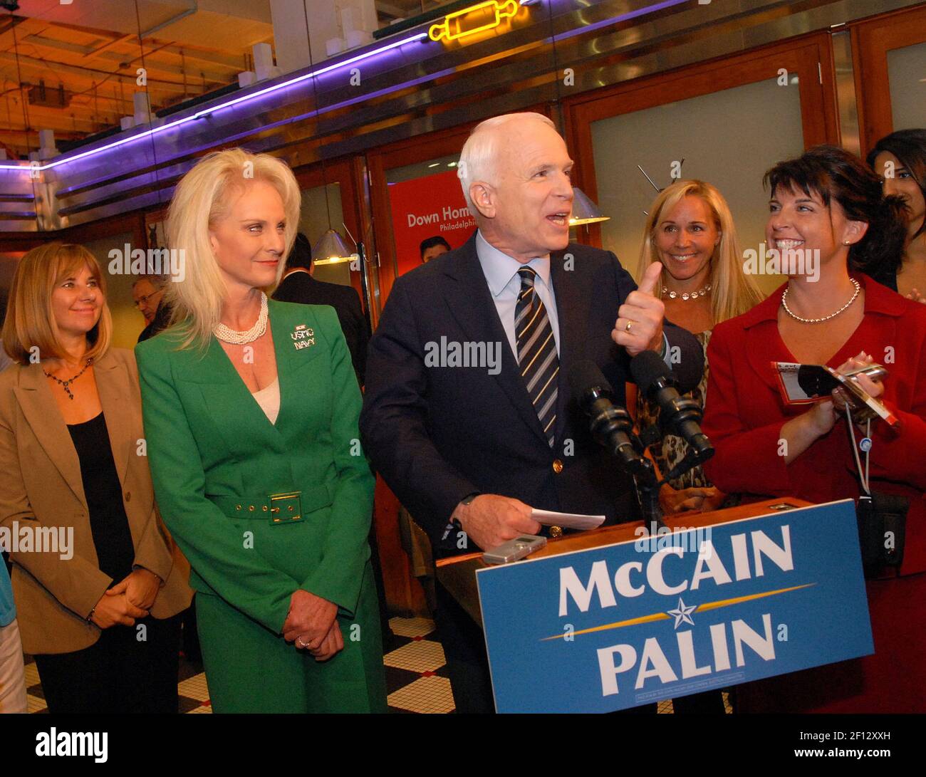 Republican presidential candidate John McCain and his wife, Cindy, left ...