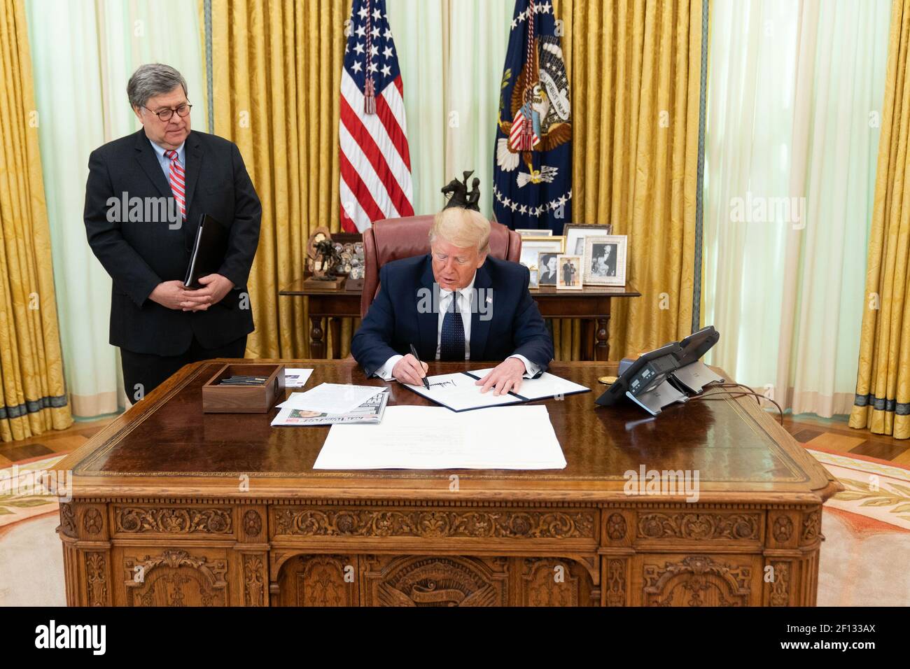 William barr hi-res stock photography and images - Alamy