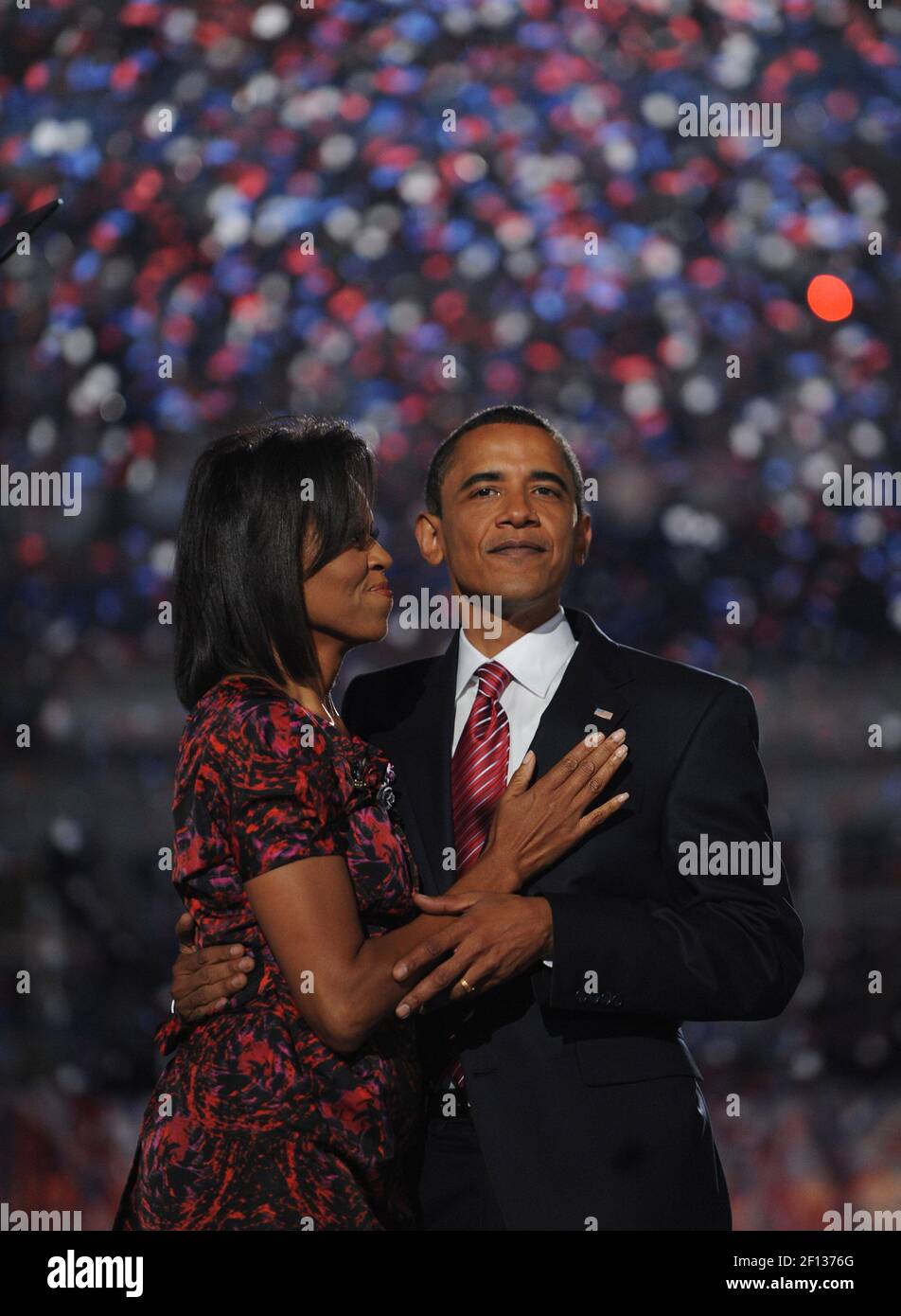 Democratic presidential candidate Barack Obama and his wife, Michelle ...