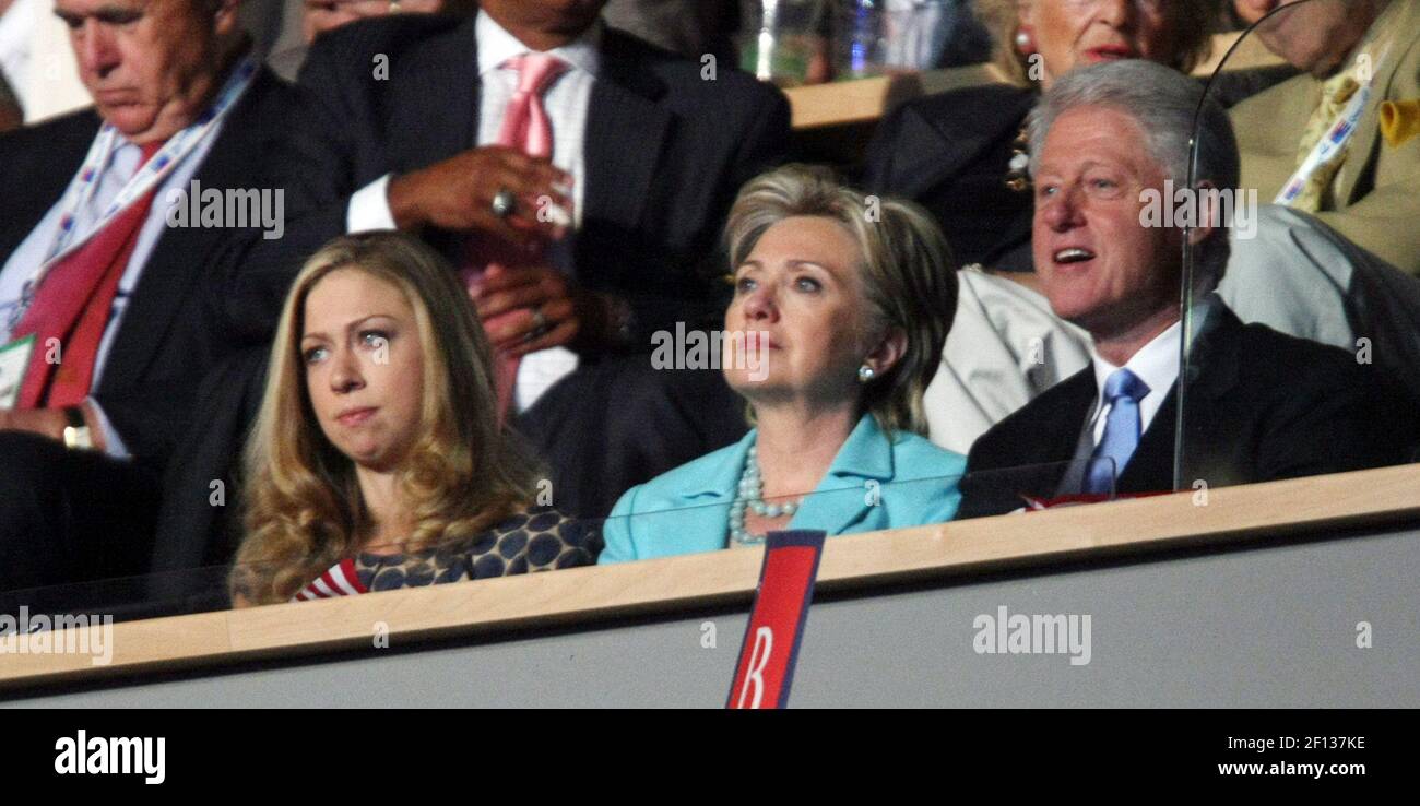 Former President Bill Clinton (right), Sen. Hillary Clinton and their ...