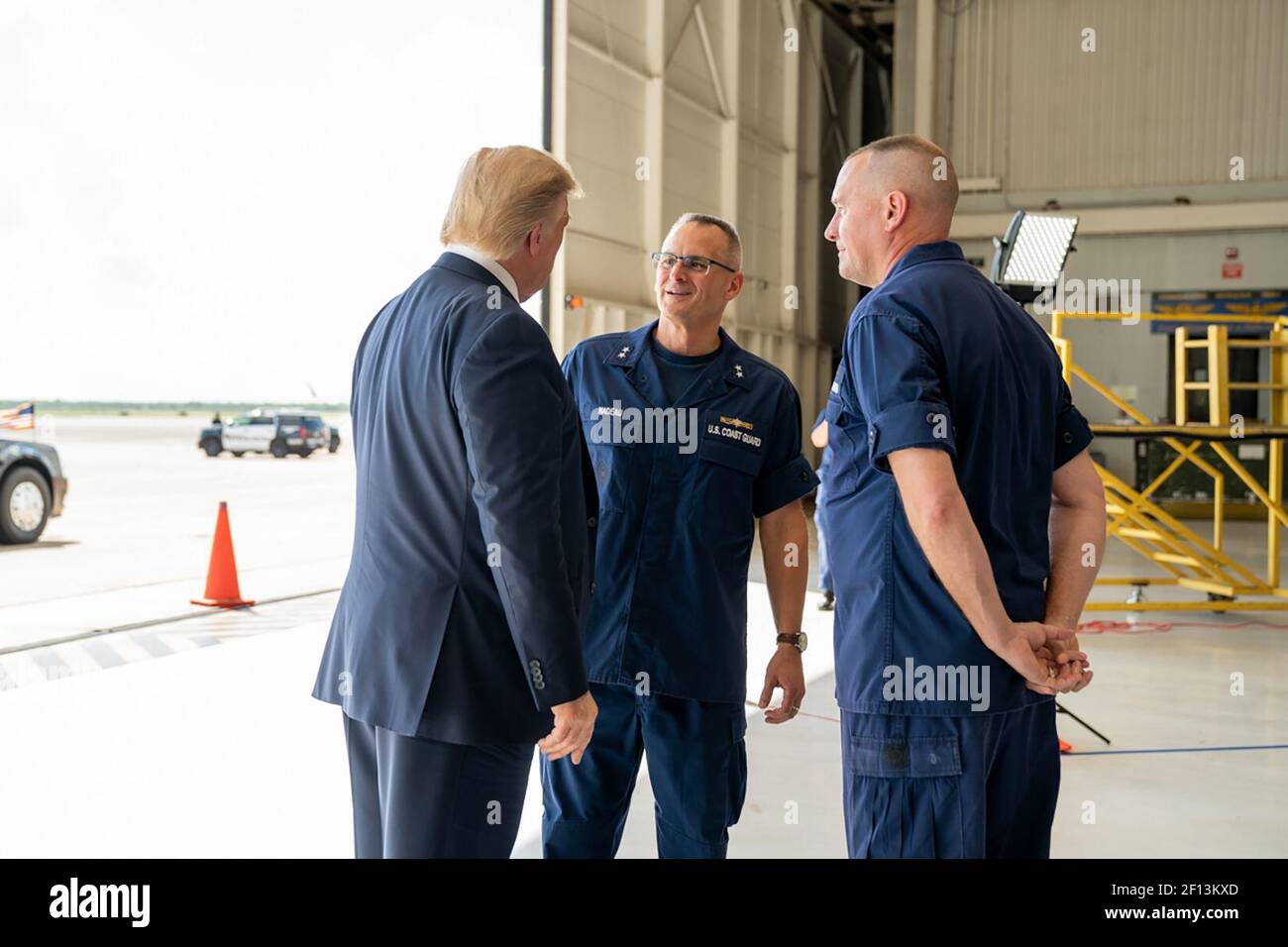 U s coast guard sector commander hi-res stock photography and images ...