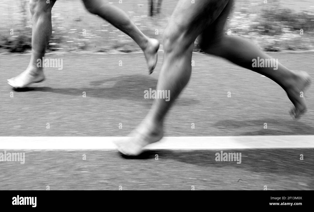 Not long ago, runners without shoes were a novelty (remember 1984Ã­s ...