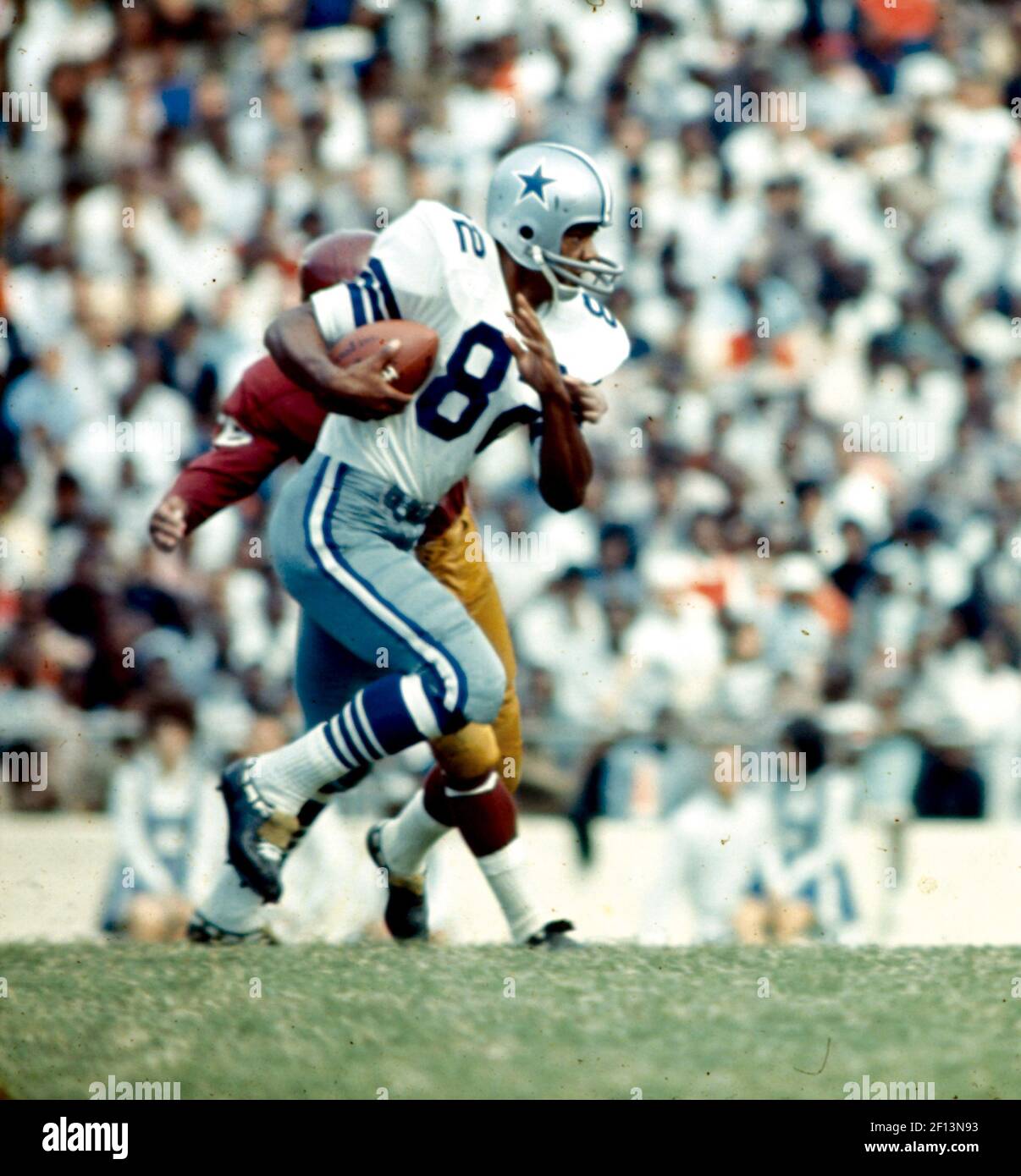 Dallas Cowboys Frank Clarke pictured here in a game in September of 1965. (Photo by Dallas ...