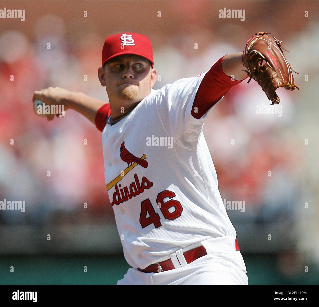St. Louis Cardinals relief pitcher Kyle McClellan pitches against the ...