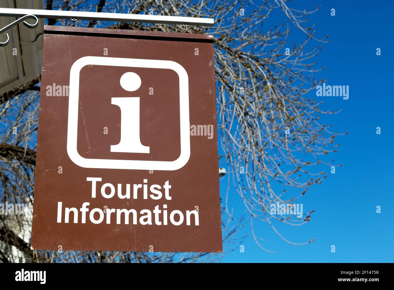 Tourism information center counter hi-res stock photography and images ...